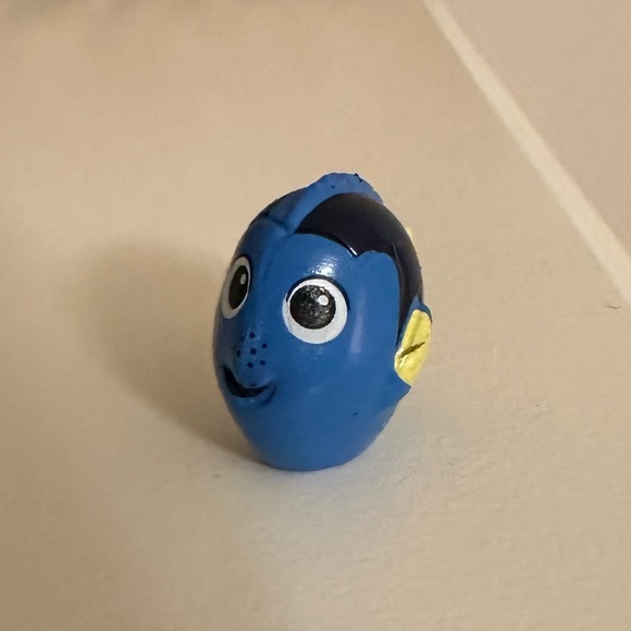 Disney | Toys | Disney Doorables Squishalots Series 3 Dory | Poshmark